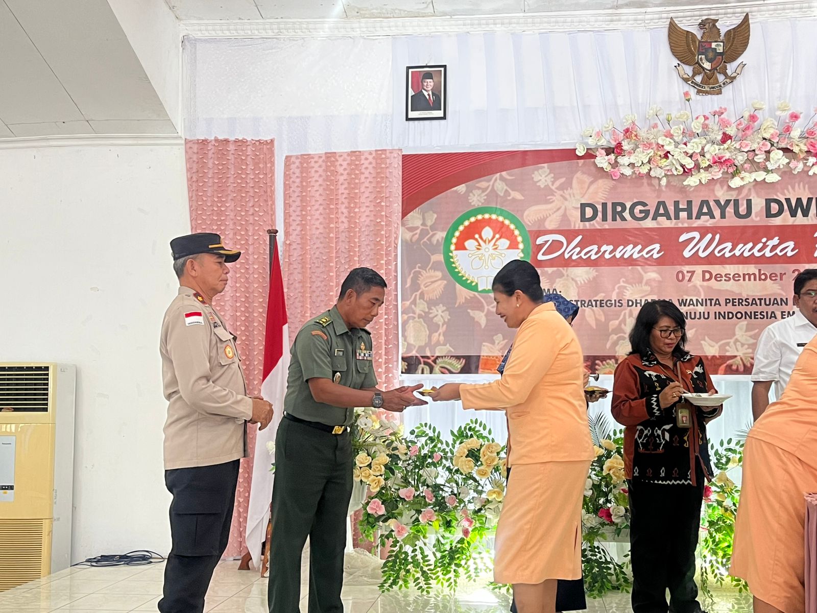 DWP Sumba Timur Rayakan HUT ke-26, Kasdim Mayor Inf Sambudi Hadir ...